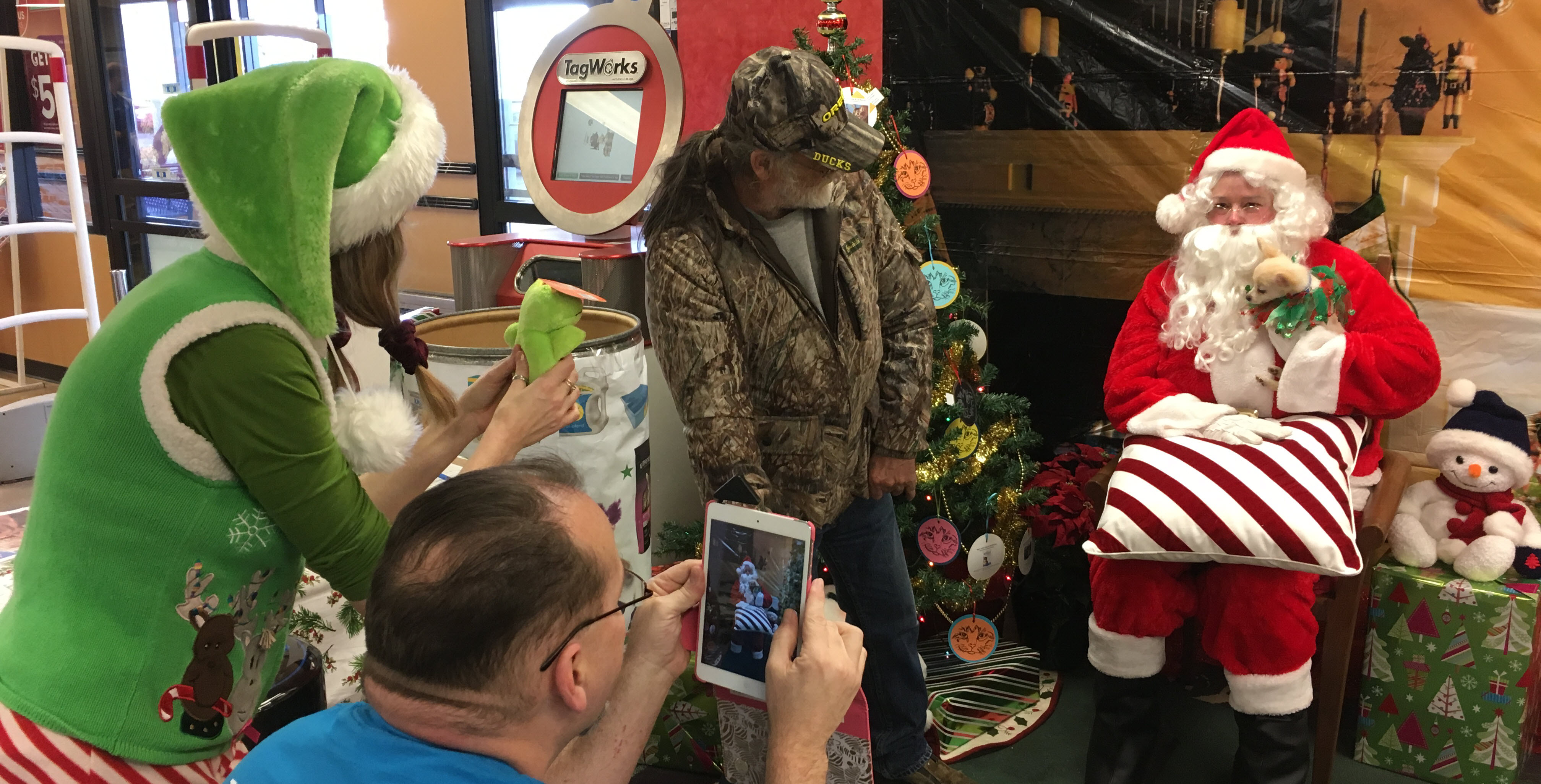 Cat Rescue and Adoption NetworkSantaPost_Small - Cat Rescue and ...